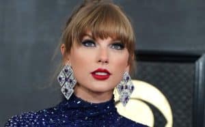 Taylor Swift Fanmail Address - Fanmail Address