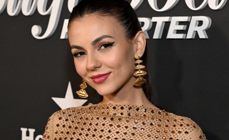 Victoria Justice Fanmail Address - Fanmail Address